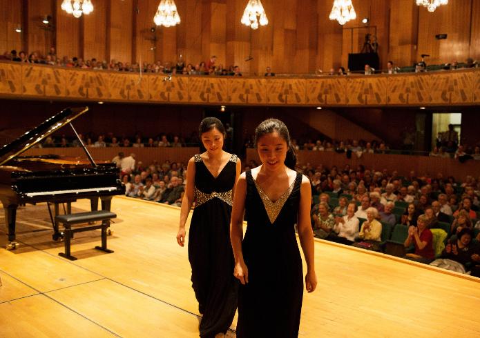 Ping & Ting Piano Duo